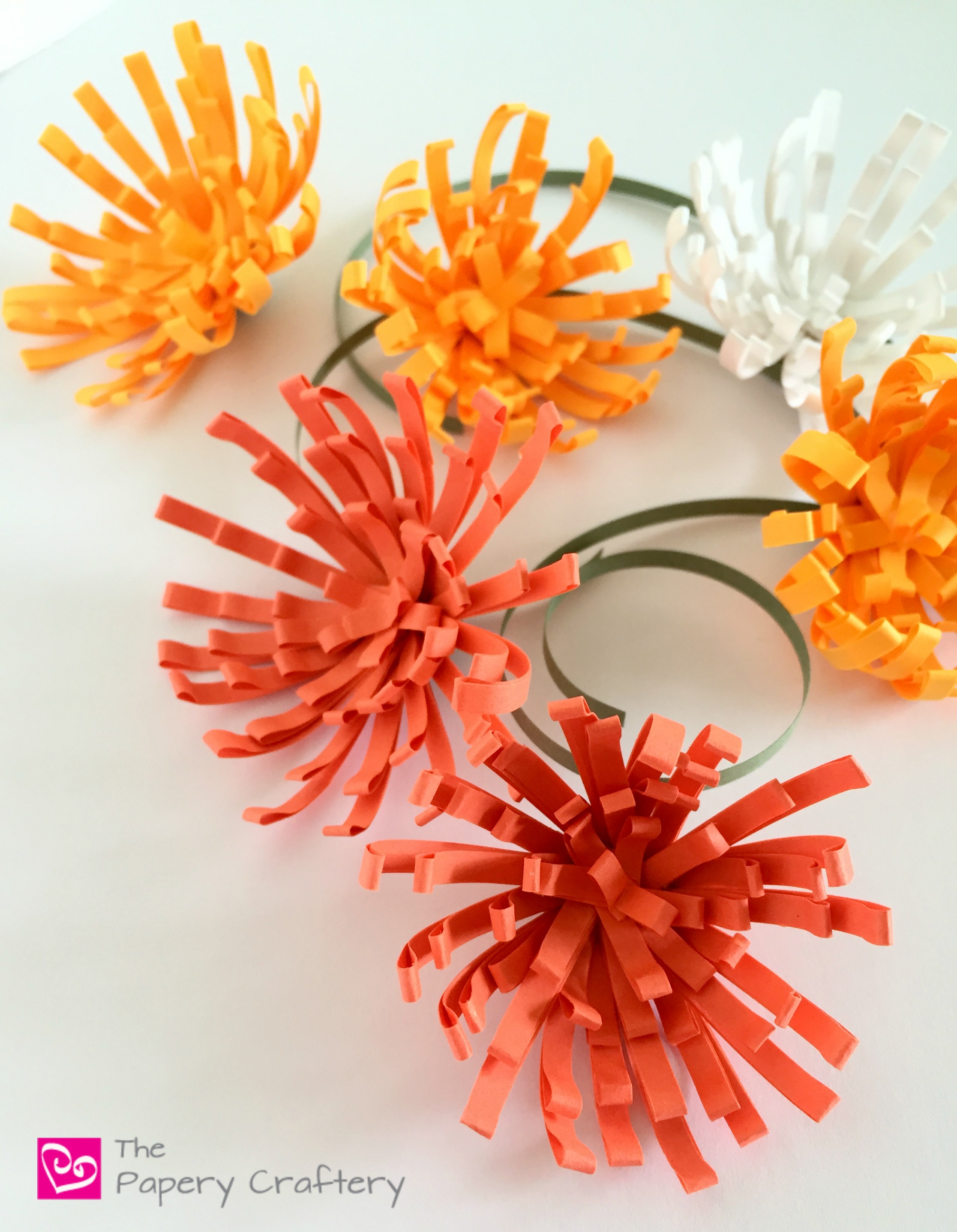 How to Make Quilling Paper Mums - The Papery Craftery