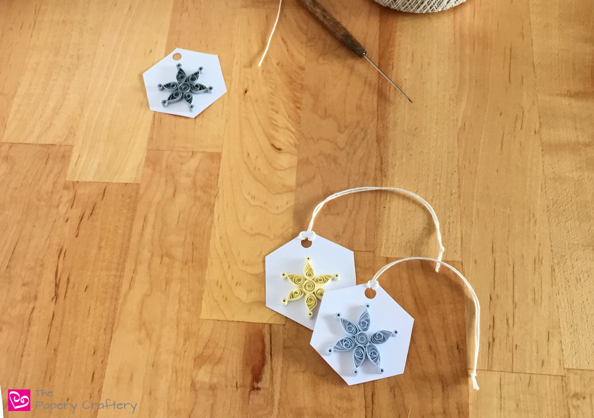 Quilled Snowflake Gift Tags - The Papery Craftery