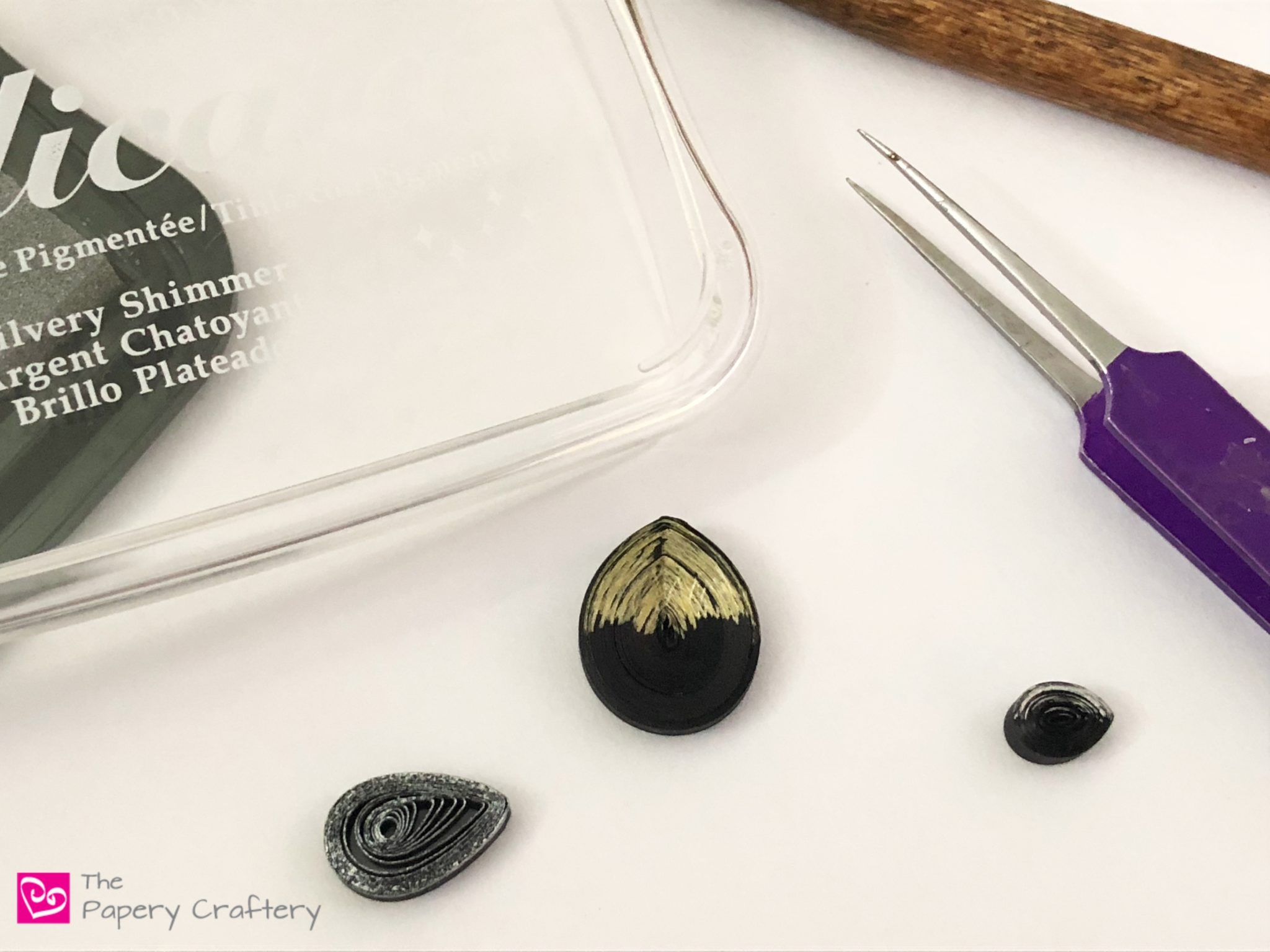 5 Easy Ways to Add Some Sparkle to Your Quilling - The Papery Craftery